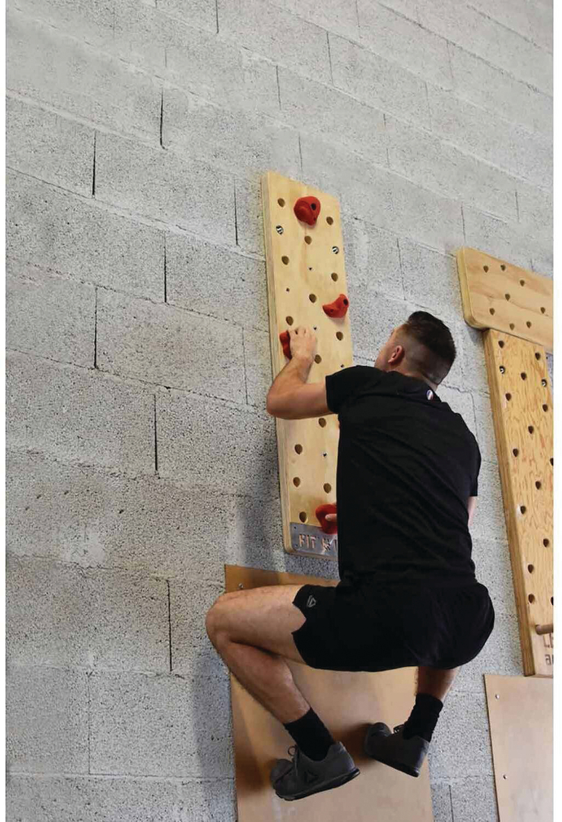 Peg Board 2.0 avec kit de prises d'escalade inclus - Fit and Rack ...