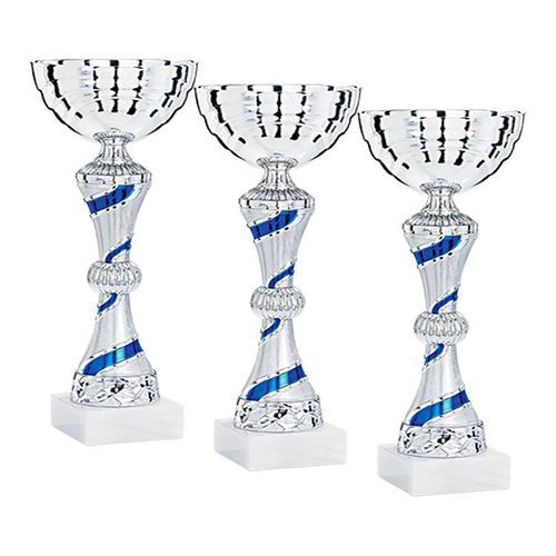 Lot de 12 coupes argent et or - hauteur moyenne de 30 cm. - Casalsport.com